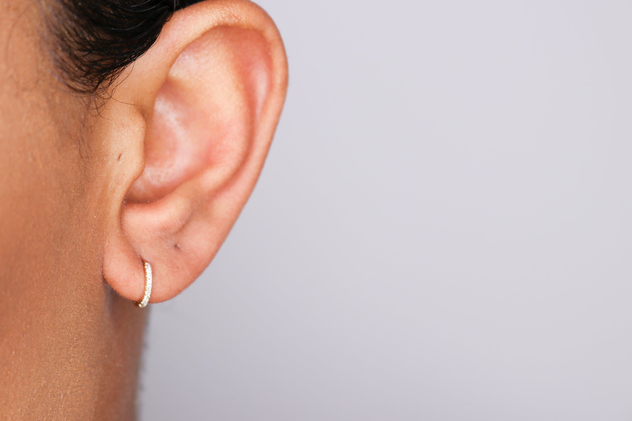 9.5 mm hoop earrings store